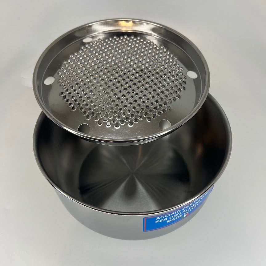 Bari Cheese Grater With Cover - Stain Steel – Cerini Coffee & Gifts