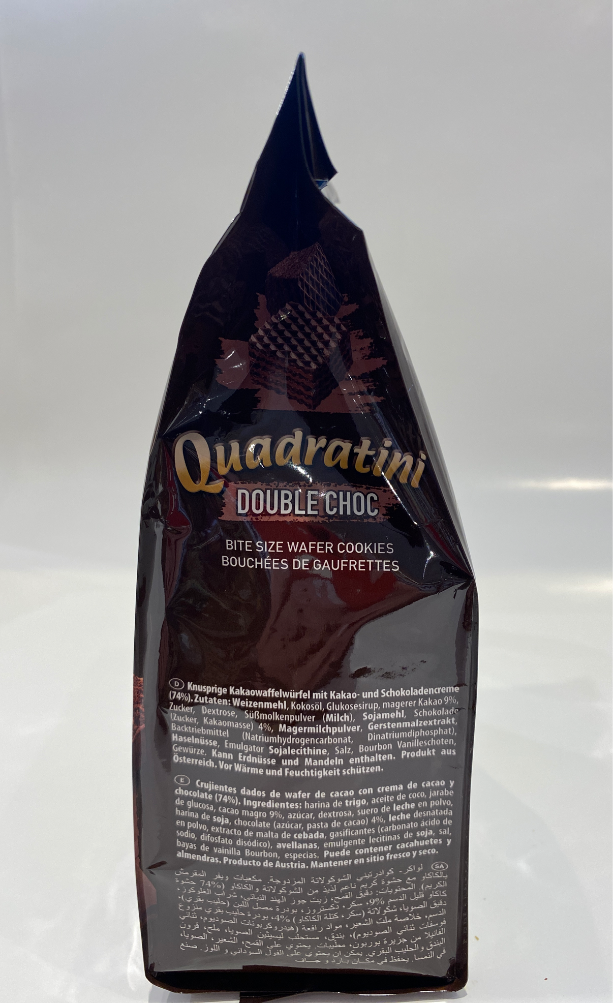 Loacker - Quadratini Double Chocolate Wafers - 250g (8.82oz) – Cerini ...